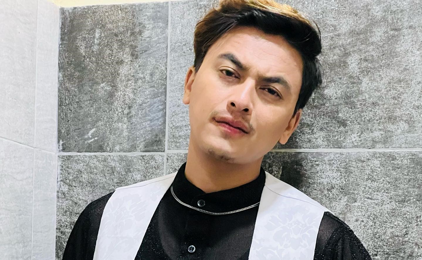 बलात्कार मुद्दामा दुई अदालतबाट सफाइ पाए पनि अझै थुनामै रहनेछन् पल शाह